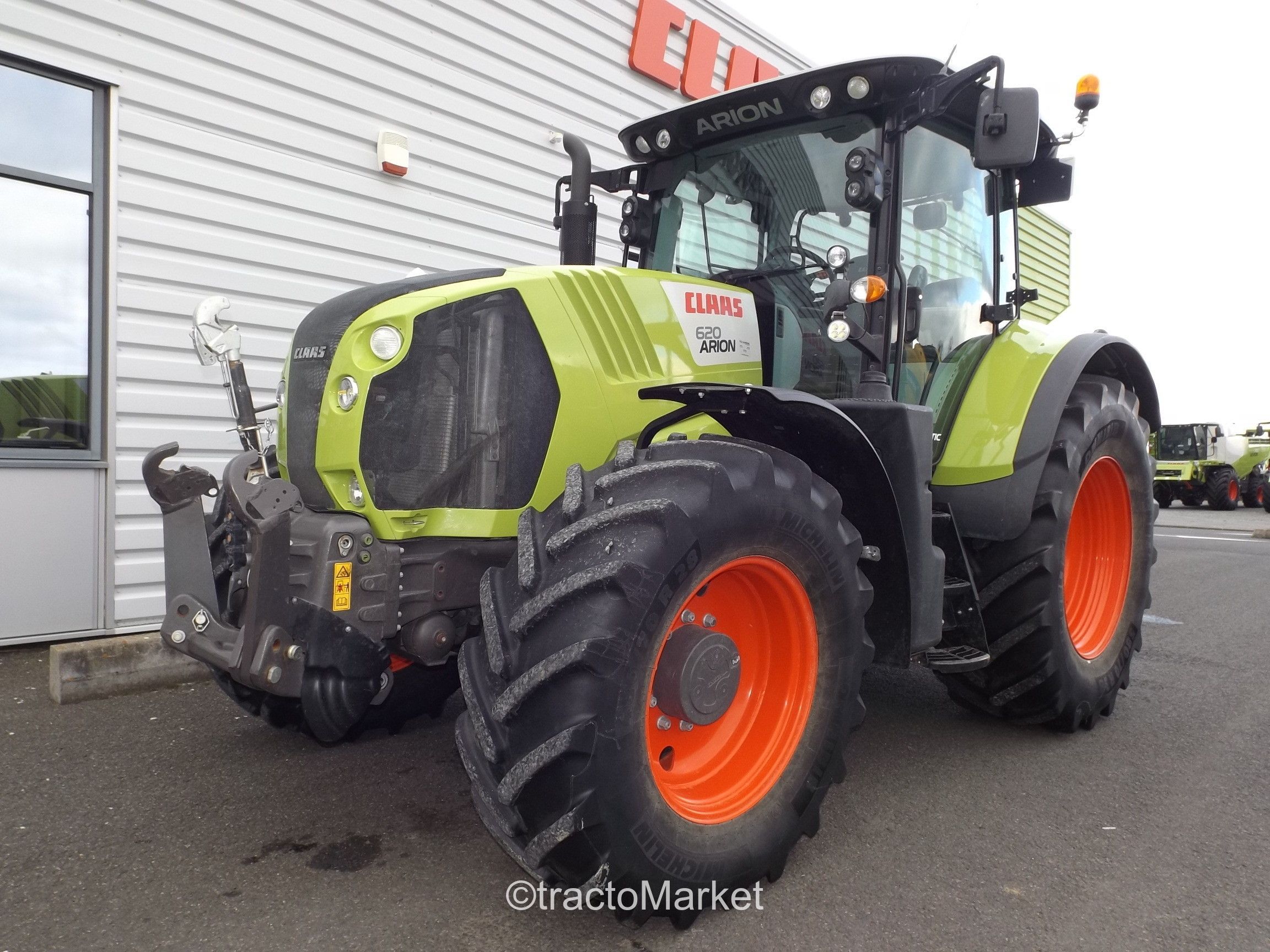 Claas Arion 620 c-matic - tractoMarket